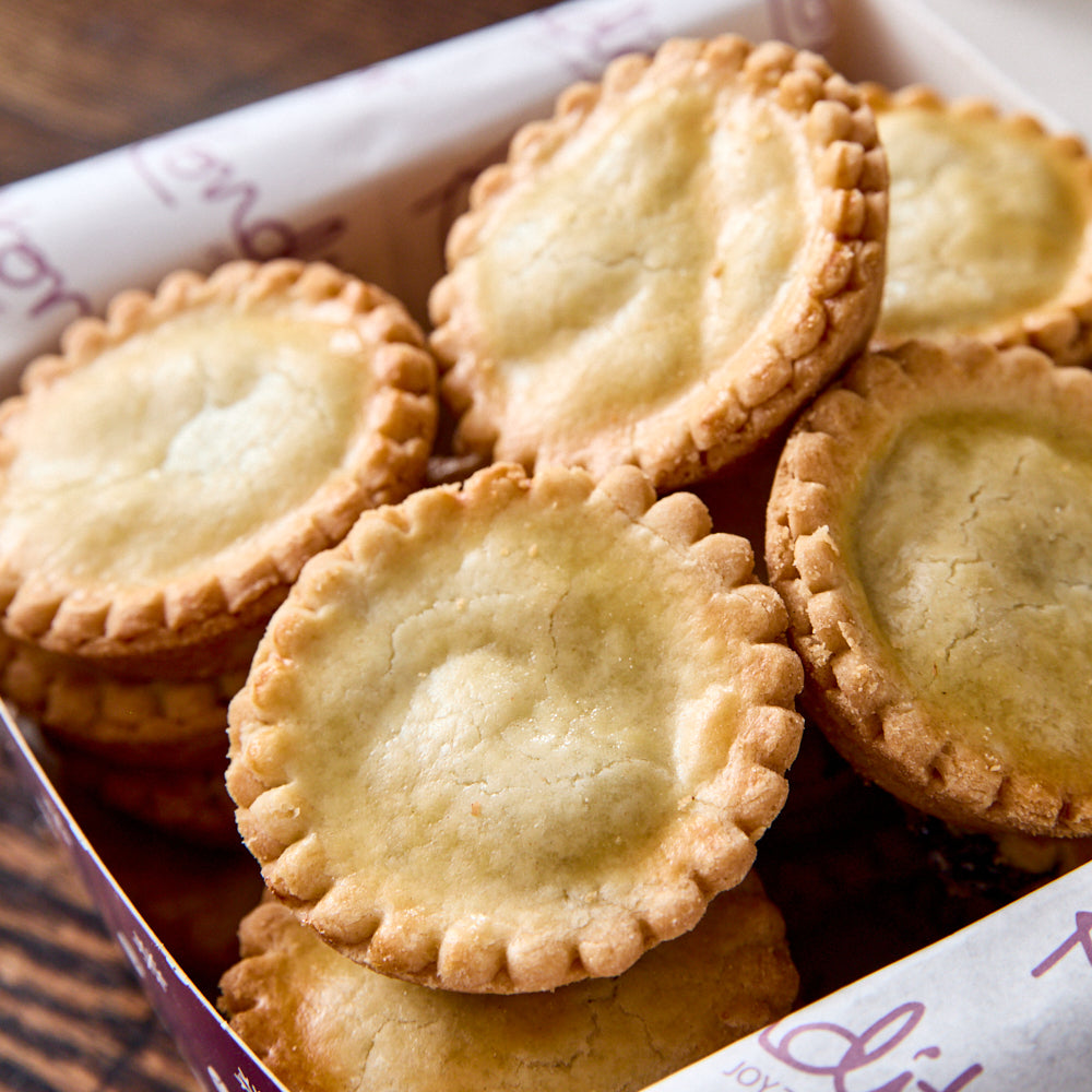 1 Box of 12 Mince Pies & Konditor