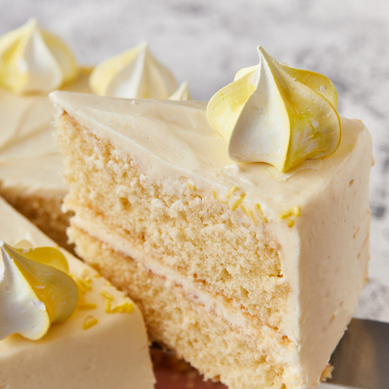 Personalised Lemon Chiffon Cake & Konditor