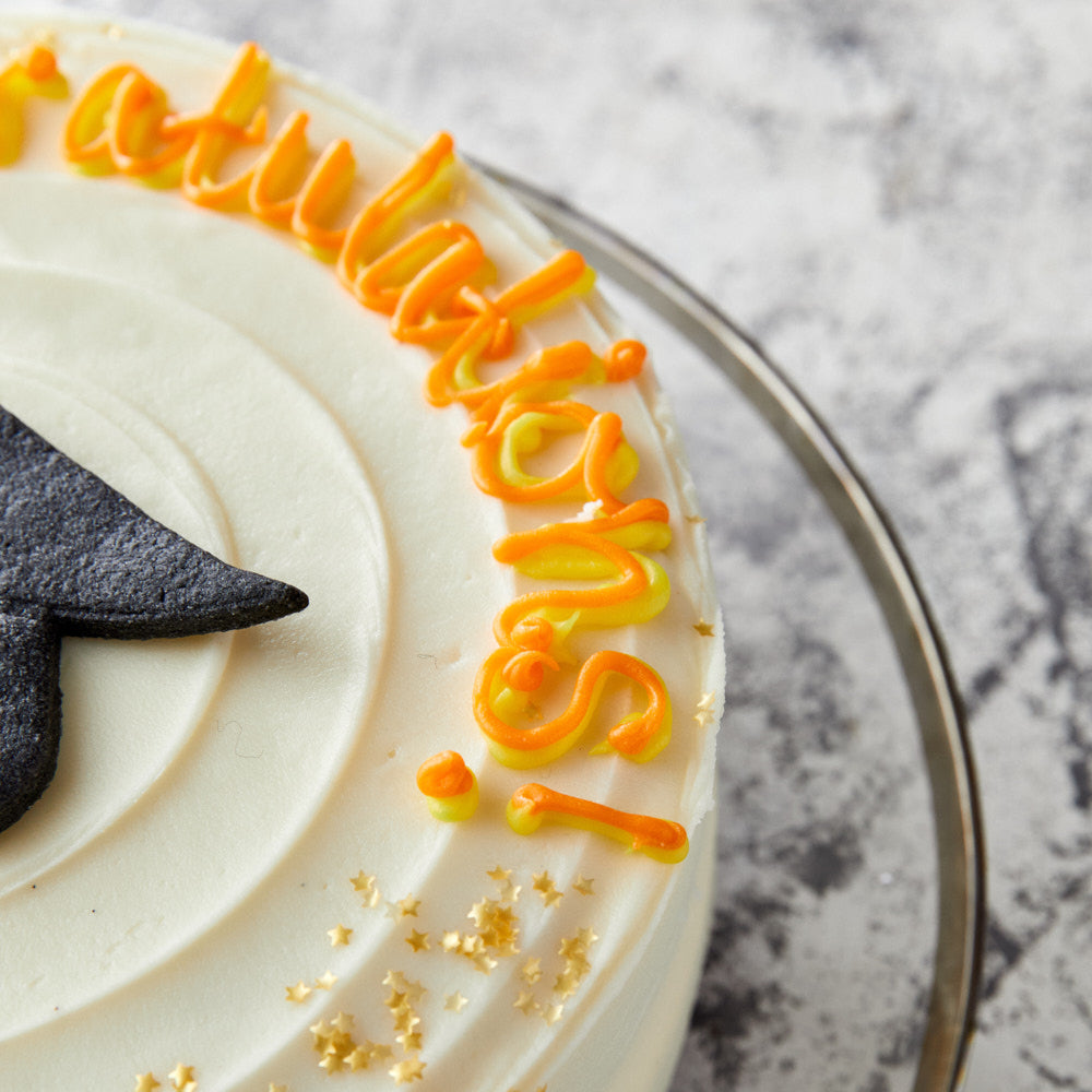 Personalised Graduation Celebration Cake & Konditor